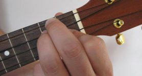 How to Play D Minor on Ukulele + 4 Easy Variations!