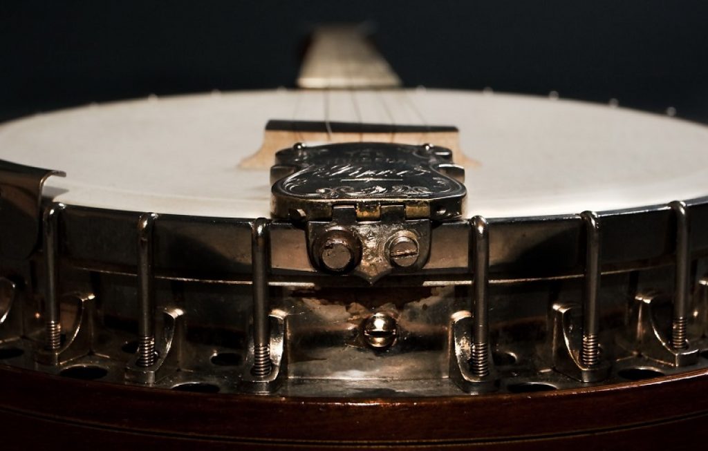 Best Banjo for Beginners: Ultimate Buyers Guide on 10 Models!
