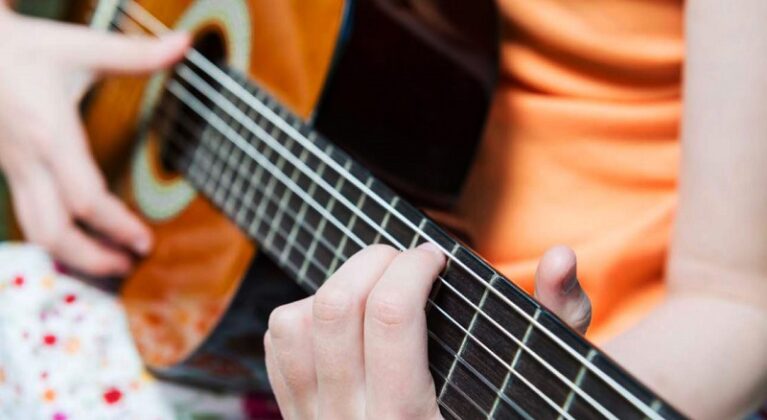 String Arrangements and Numbers on Stringed Instruments